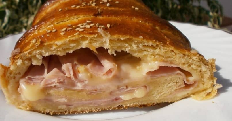 Receta fácil de Delicioso pan de jamón y queso con su Preparación【 2021